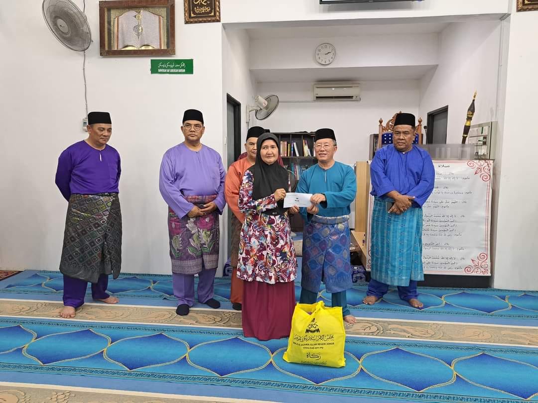 PROGRAM LAWATAN BERTERAWIKH KETUA-KETUA JABATAN DAERAH PONTIAN BERSAMA ...